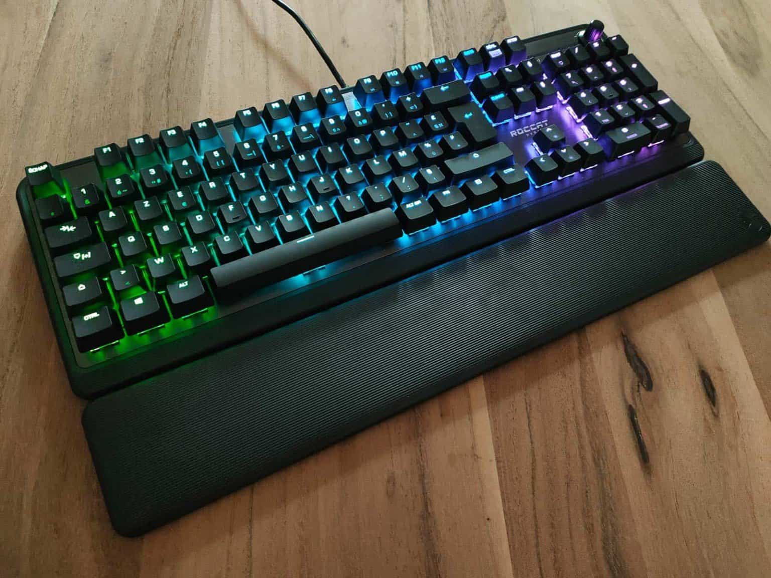 Roccat Pyro - Le test complet du clavier mécanique RGB sur Sitegeek.fr