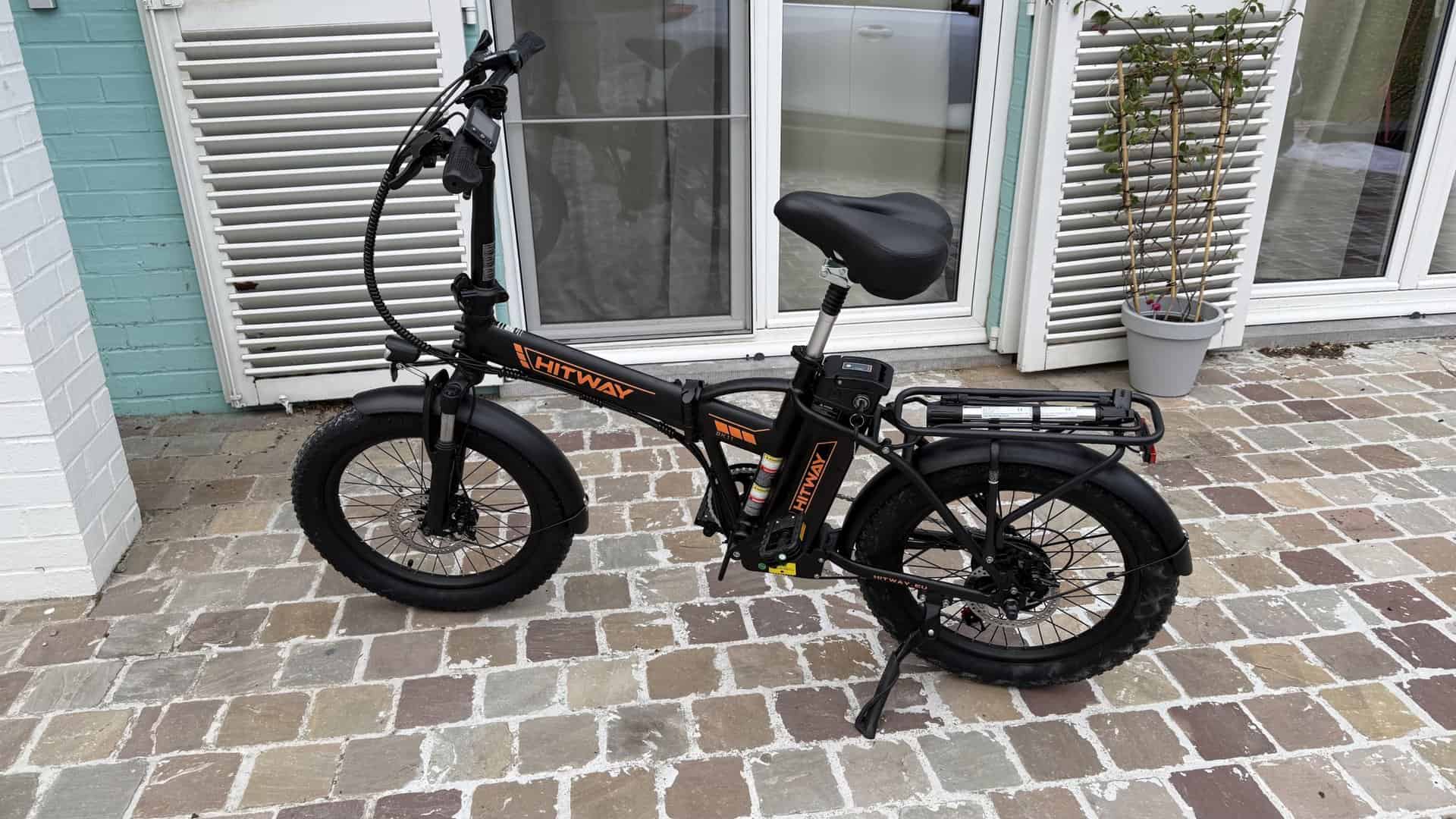 🚴‍♂️🔋 Hitway BK11 : le vélo électrique pliable qui passe partout